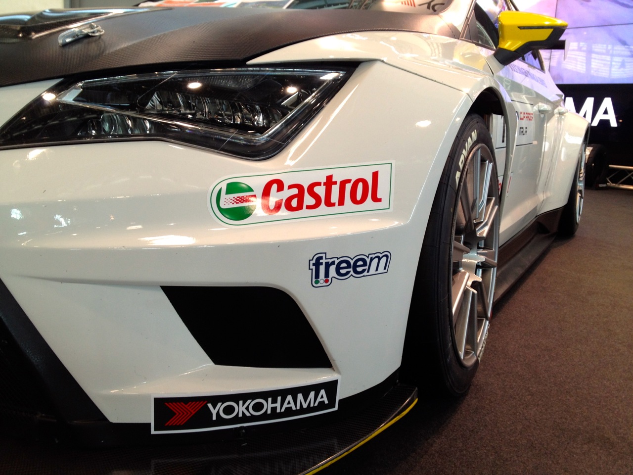 Yokohama sponsor Leon Cup Racer e Castrol Cupra Cup - MotoriNoLimits ...