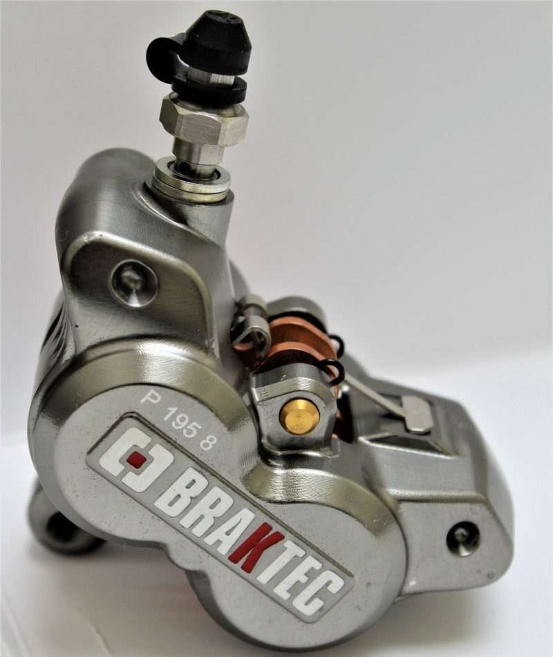 Da Braktec pinza monoblocco anteriore CNC Trial GP - MotoriNoLimits ...